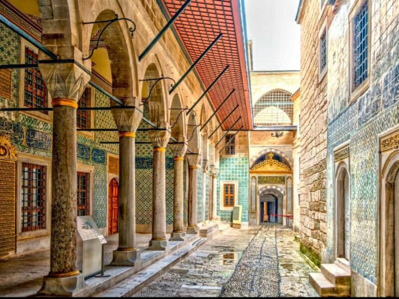Istanbul: Topkapi Palace and Harem Ticket with Audio Guide - Key Points