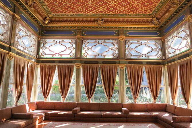 Istanbul: Topkapi Palace Guided Tour and Skip The Line - Pricing and Value
