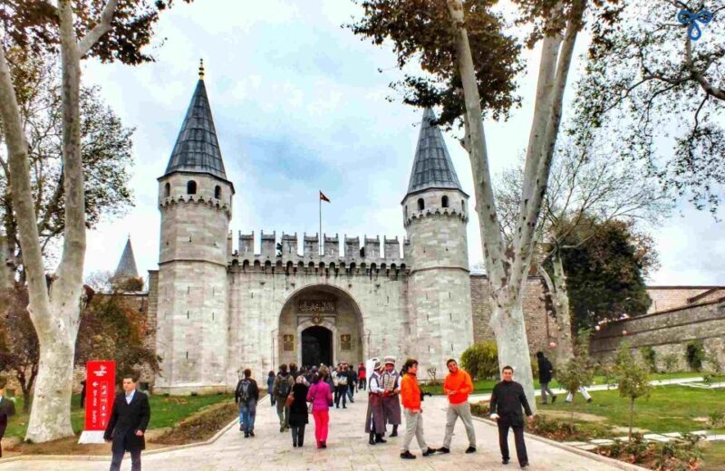 Istanbul: Topkapi Palace Guided Tour - Final Thoughts: Who Is This Tour Best For?