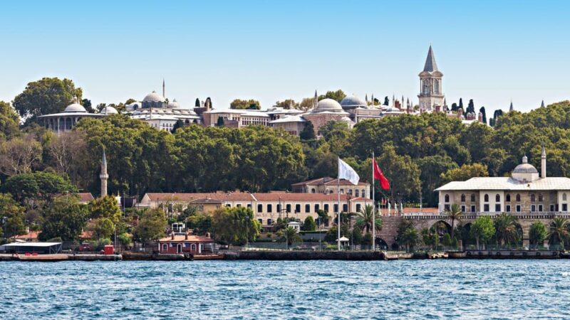 Istanbul: Topkapi Palace Guided Tour w/ Skip-the-Ticket-Line - Introduction: A Closer Look at the Topkapi Palace Guided Tour