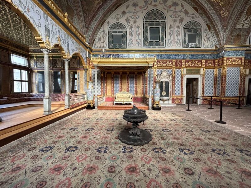 Istanbul: Topkapi Palace & Harem Museum Ticket & Audio Guide - The Value of This Experience