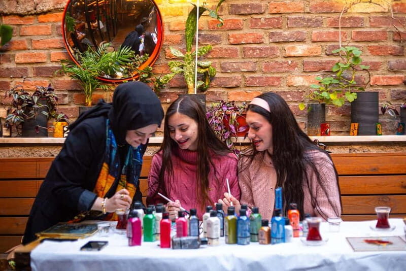 Istanbul: Traditional Calligraphy on Glass Painting Workshop - A Closer Look at the Experience