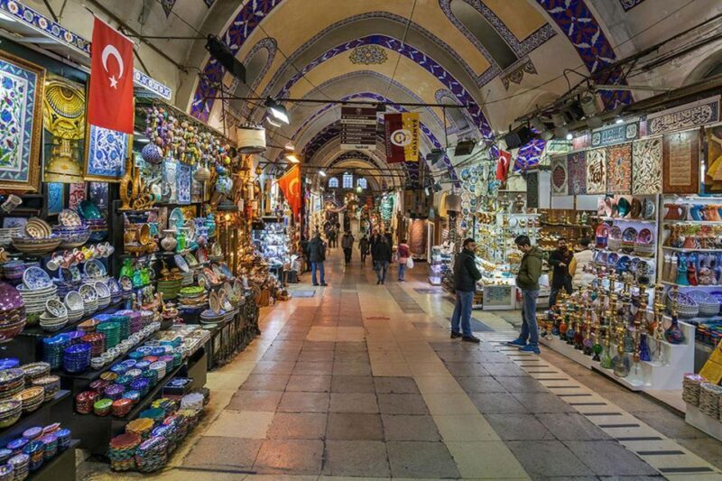 Istanbul: Traditional Street Food Tour - The Experience: What Travelers Can Expect