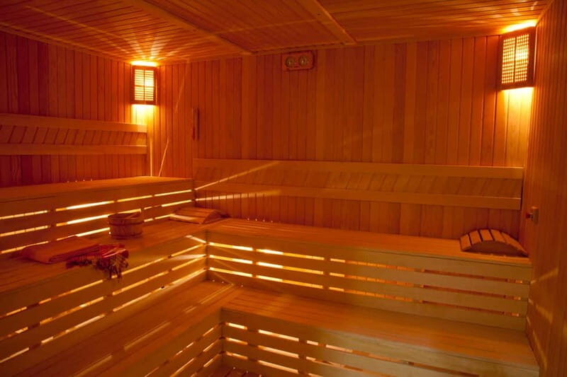 Istanbul: Traditional Turkish Bath With Foam and Oil Massage - The Charm of Istanbul’s Historic Baths