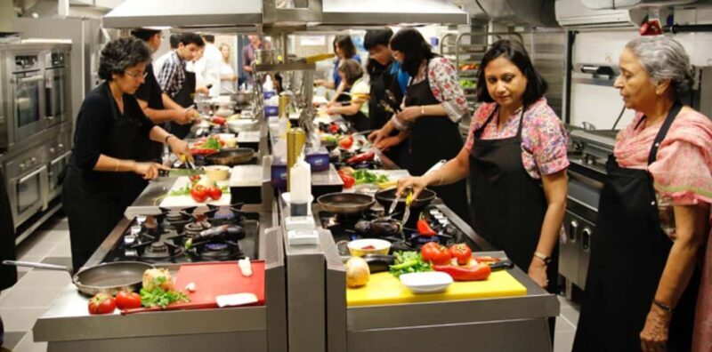 Istanbul: Turkish Cooking Class with Local Chef - Exploring the Details of the Turkish Cooking Class