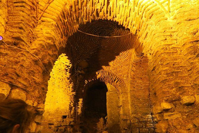 Istanbul Unveiled: A Quest for the Unique and Unusual Jewels - Introduction: An Underground Adventure in Istanbul