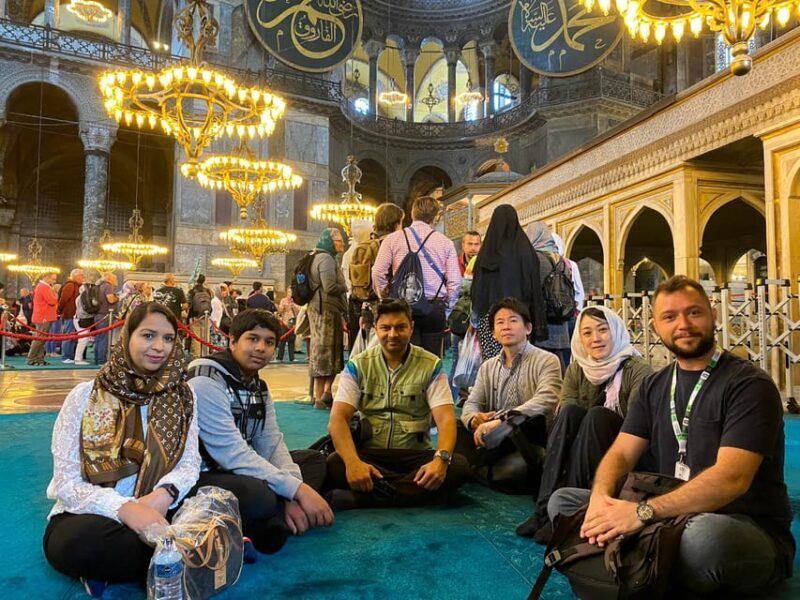 Istanbul Walking Tour: Mosques, Palace, Cistern with Lunch - Who Will Love This Tour