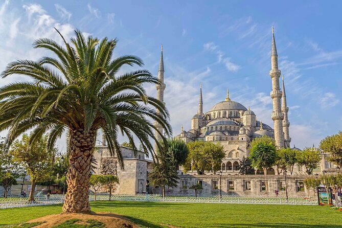 Istanbul Walking Tour with Audioguide on Your Smartphone - Key Points
