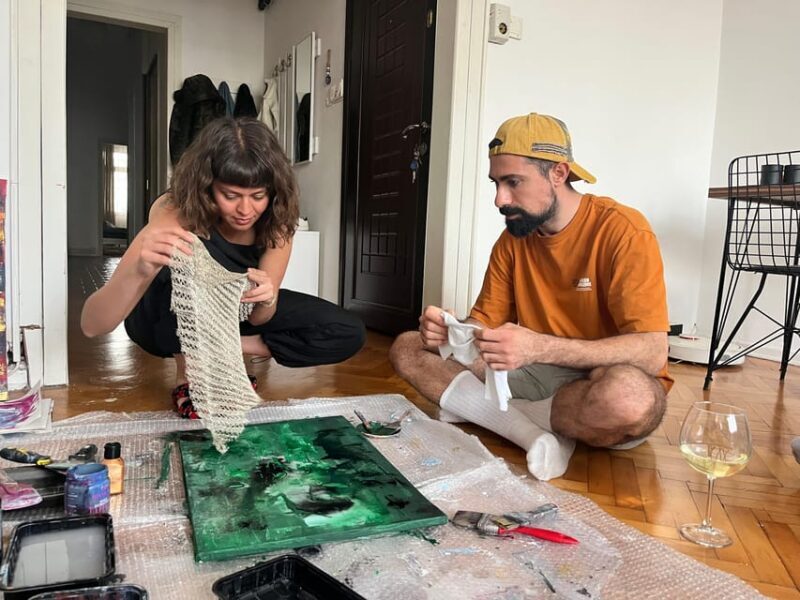 Istanbul: Wine and Paint Workshop with Turkish Fabrics - Key Points