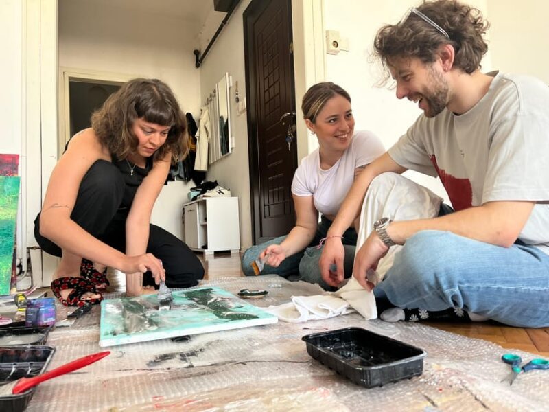 Istanbul: Wine and Paint Workshop with Turkish Fabrics - What to Keep in Mind