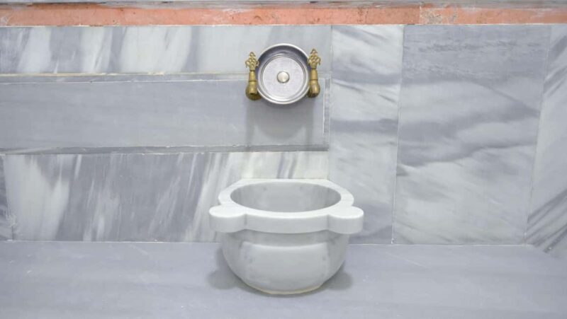 Istanbul: Yoga and Mindfulness Session at Hzrbey Hamam - The Historic Hzrbey Hamam — A Perfect Setting