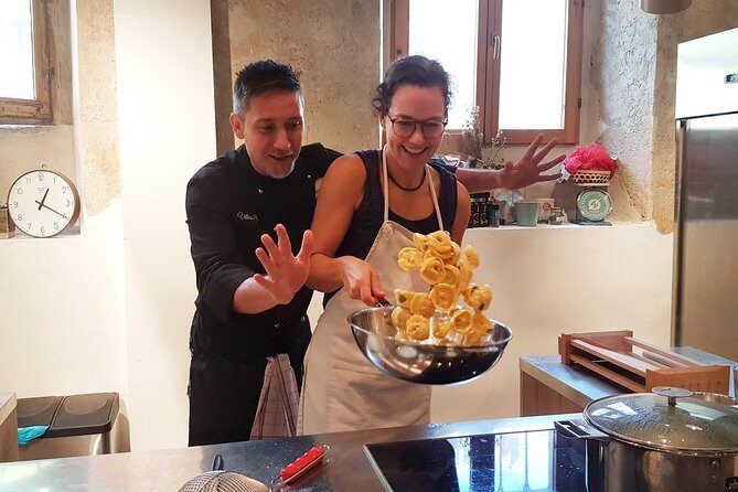 Italian Cocktail + Art of Making Pasta Cooking Class In Unique Milan Location - An In-Depth Look at the Experience