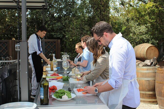 Italian Cooking Class and Wine Tasting in Tuscany - The Wine Tasting and Local Flavors