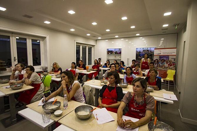 Italian Cooking School 9 hrs Day Tour in Rome - Sightseeing with a Local Touch