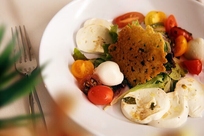 Italian Dinner with Tiramisu Finale in Boston - Who Will Love This Experience?