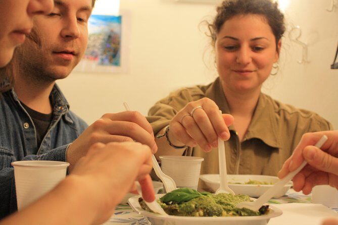 Itinerant dinner in the old town - The Sum Up