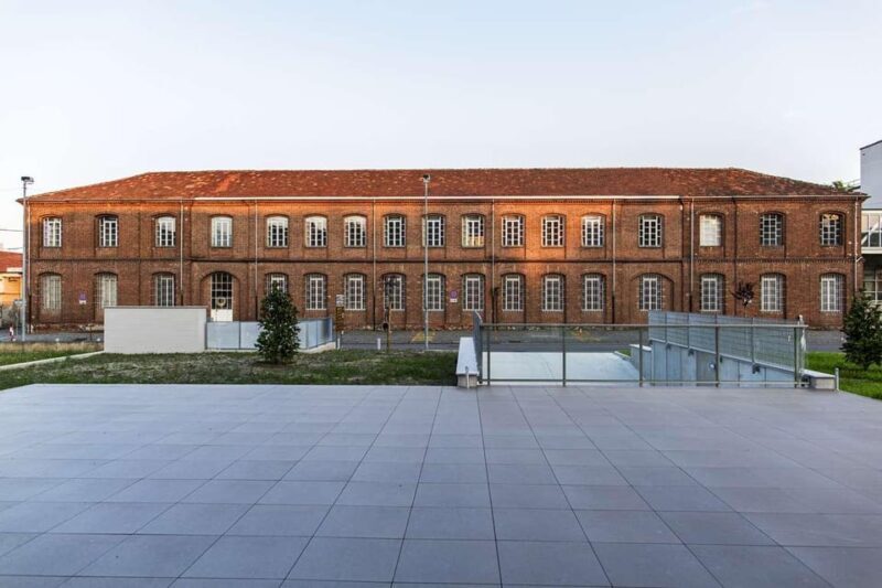IVREA: Tour of the industrial city of the 20th century. UNESCO site. - Practicalities and Value