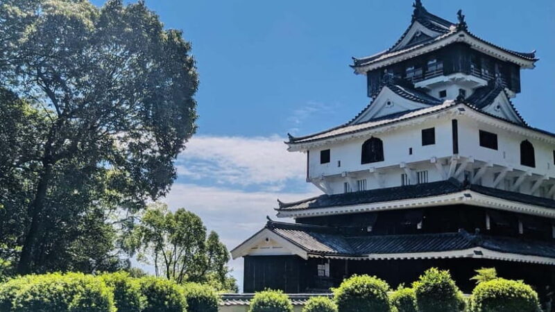 Iwakuni Tour: Kintaikyo Bridge, Castle Town & Seal Engraving - Iwakuni Tour: Kintaikyo Bridge, Castle Town & Seal Engraving – An Authentic Day from Hiroshima