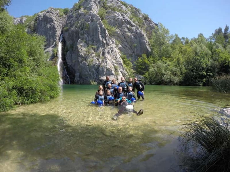 Iz Omisa/Zadvarija: Extremni Canyoning na rijeci Cetini - An In-Depth Look at the Canyoning Tour