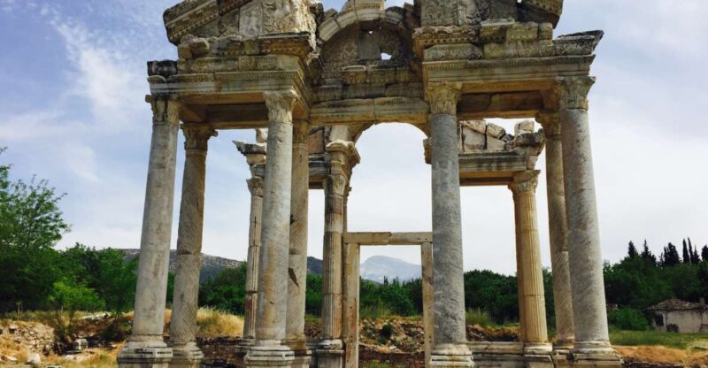 Izmir: Ephesus, House of Mary Tour w/Entry Tickets & Lunch - Who Will Love This Tour?