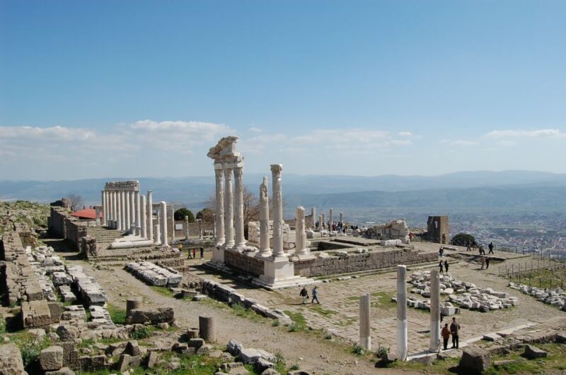 Izmir: Pergamum Tour with Private Guide & Van - Visiting Asclepion, the Ancient Medical Center