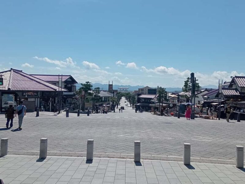 Izumo: Walking the Sacred Grounds of Izumo Taisha - Key Points