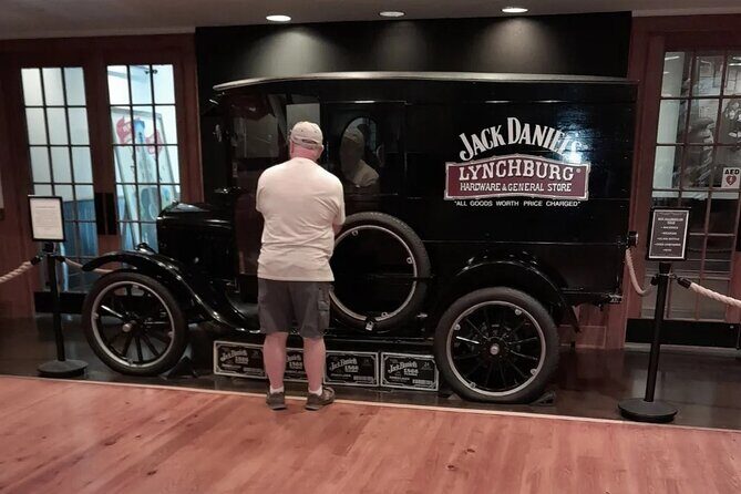 Jack Daniels Smooth Distillery Tours Shopping and Barbecue - Exploring the Jack Daniels Smooth Distillery Tours, Shopping, and Barbecue