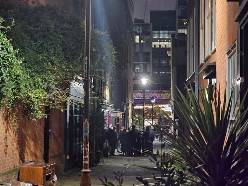 Jack the Ripper Walking Tour with Sinead (Seen on YouTube) - An Honest Look at the Experience