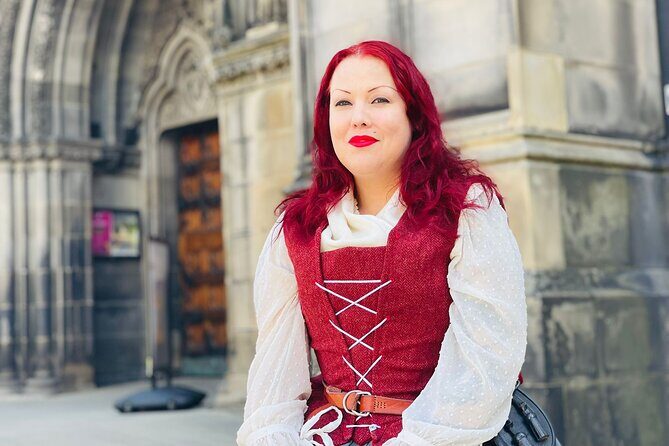 Jacobite History and Outlander's Scotland Walking Tour - The Outlander Angle: Blending Fiction and Fact