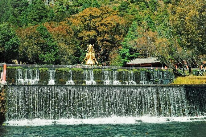 Jade Dragon Snow Mountain Glacier Cableway with Scenic Train Tour - High-Altitude Scenic Rides: Spruce and Yak Cableways