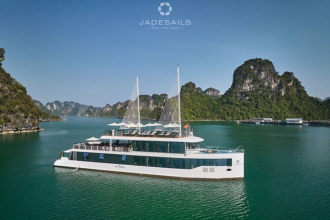 Jade Sails Halong & Lan Ha Bay The Most Luxurious Day Tour - The Itinerary: A Deep Dive