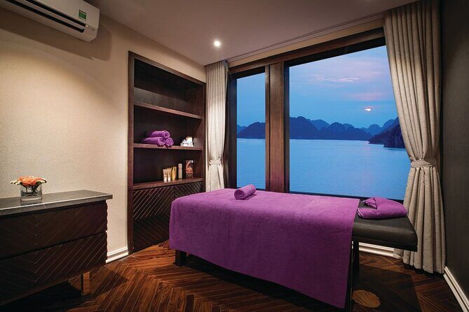 Jade Sails - Luxury Day Tour on Halong Bay and Lan Ha Bay - FAQ