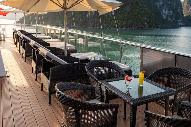 JADE SAILS - MOST LUXURY TOP VIP CRUISE IN HALONG BAY - 1 Day - What Travelers Are Saying