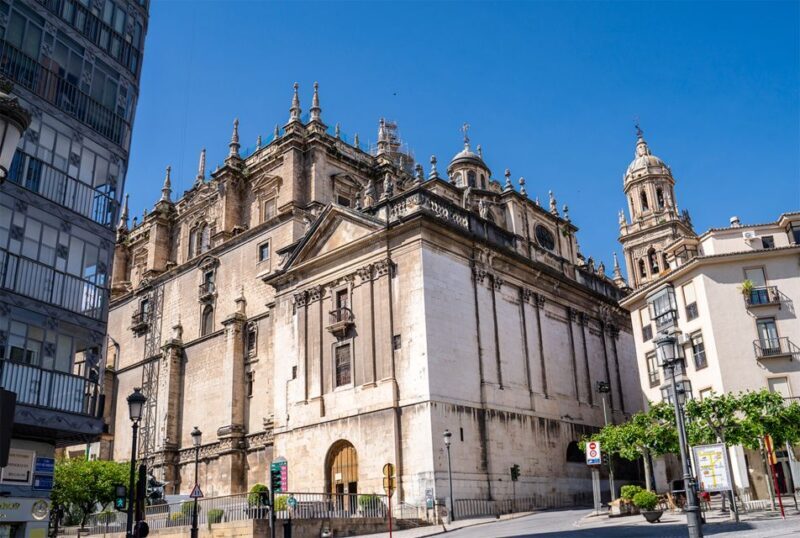Jaén: 3 hour tour, Cathedral, Arab Baths + Olive oil tasting - FAQ
