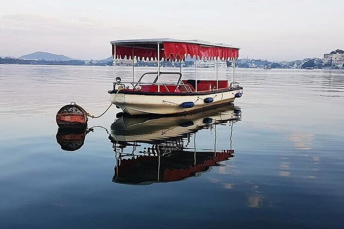 Jagmandir Island And Sunset Boat Ride On Lake Pichola, Udaipur Without Transfers - The Itinerary in Detail