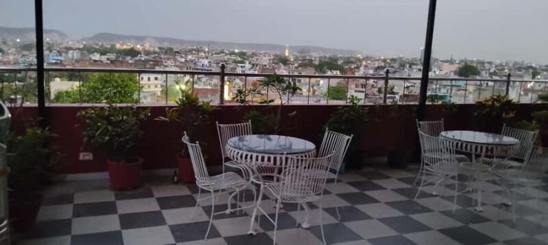 Jaipur: 2-Day Diwali Tour with Hotel Stay & Fireworks - Analyzing the Value