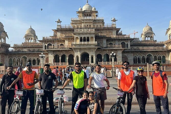 Jaipur City Heritage on wheels - Key Points