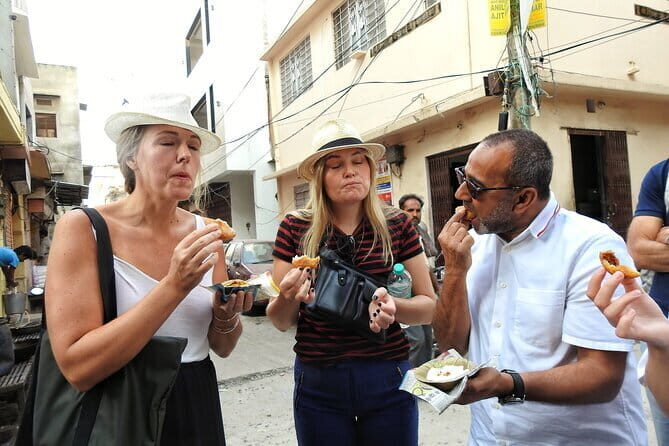 Jaipur City Heritage on wheels - What to Expect from Jaipur City Heritage on Wheels