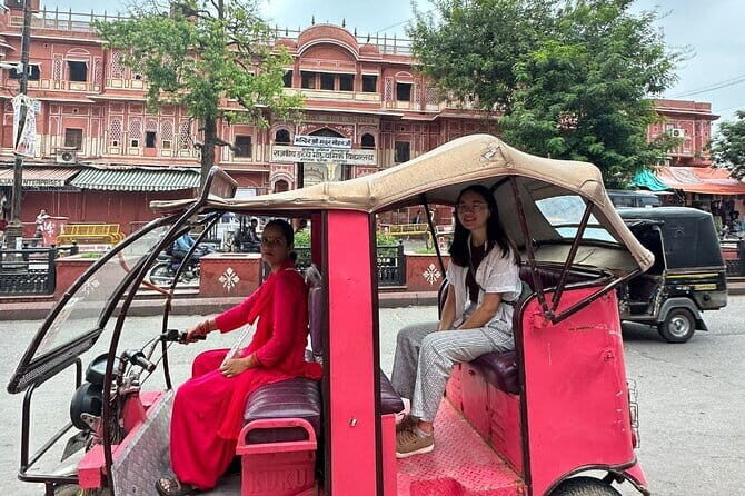 Jaipur City Tour by Women-Driven E-Rickshaw - The Sum Up