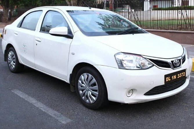 Jaipur Drop from New Delhi/NCR by private vehicle - The Details of the Jaipur Transfer Experience