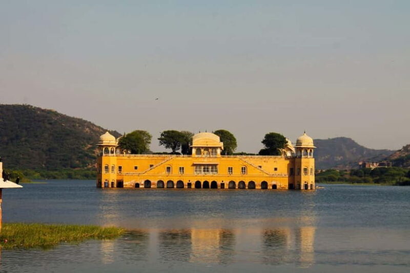 Jaipur: Full-Day city Tour By AC vehicle with Guide - Practical Tips for Making the Most of Your Day
