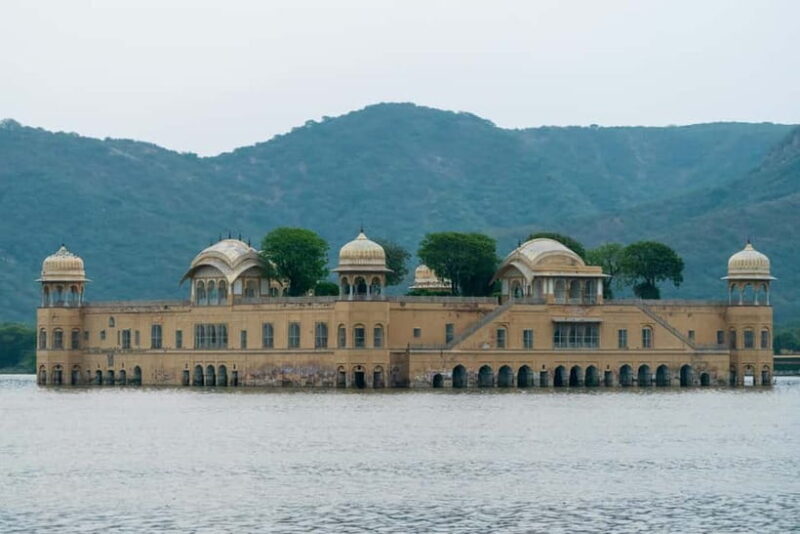 Jaipur: Full-Day Sightseeing Guided Tour By Car - Who Would Love This Tour?