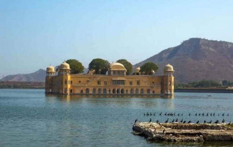 Jaipur: Full-Day Sightseeing Tour By Car with Guide - Key Points
