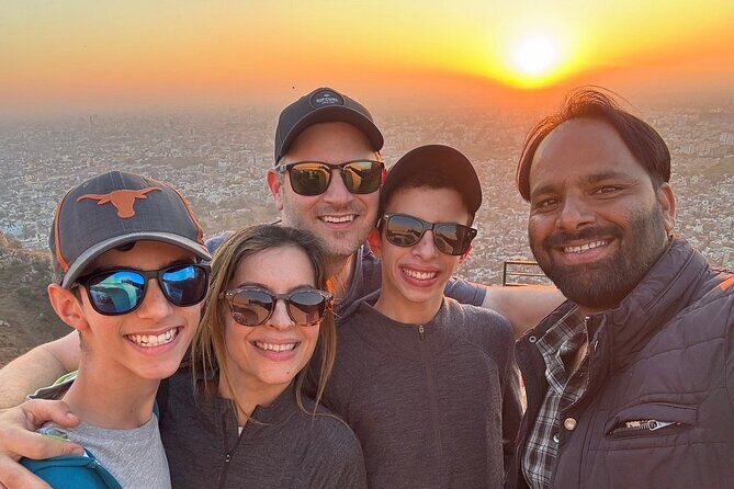 Jaipur Half-Day Evening Tour with Sunset and Dinner - Key Points
