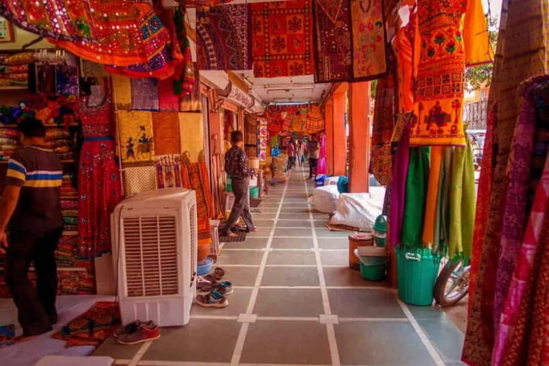 Jaipur: Half-Day Heritage Walking Tour with Local Market - Who Will Love This Tour?
