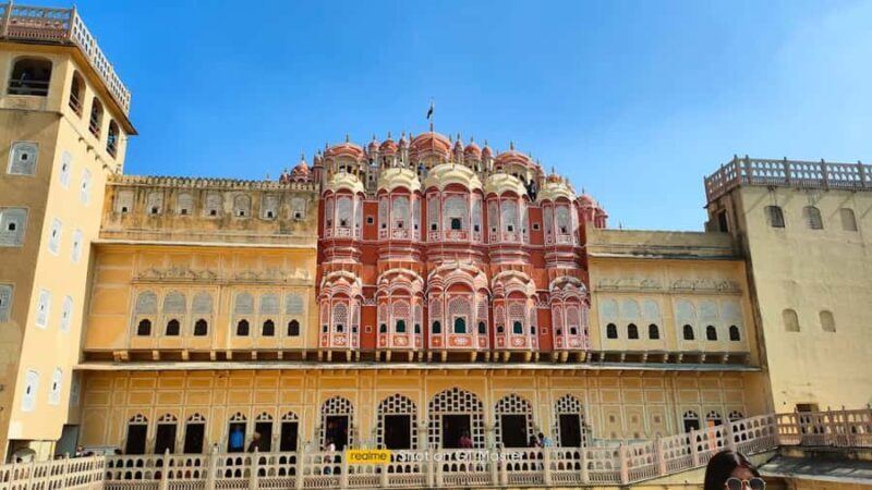 Jaipur: Hawa Mahal, Palace Guided Tour with Entry Ticket - The Sum Up