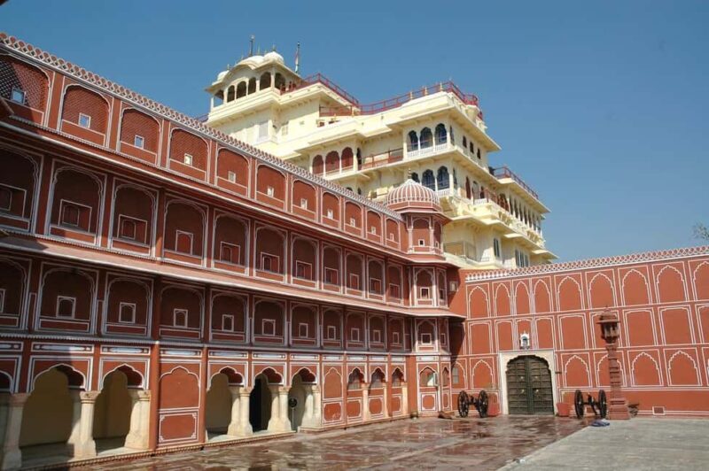 Jaipur: Jantar Mantar & Hawa Mahal Guided Walking Tour - Who Would Love This Tour