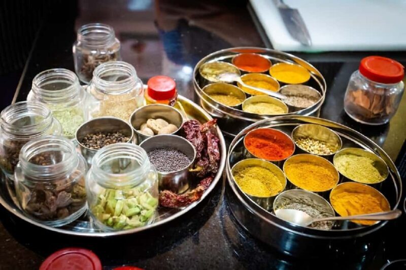 Jaipur: Market Tour, Cooking Class, and Meal with Family - The Family Cooking Experience