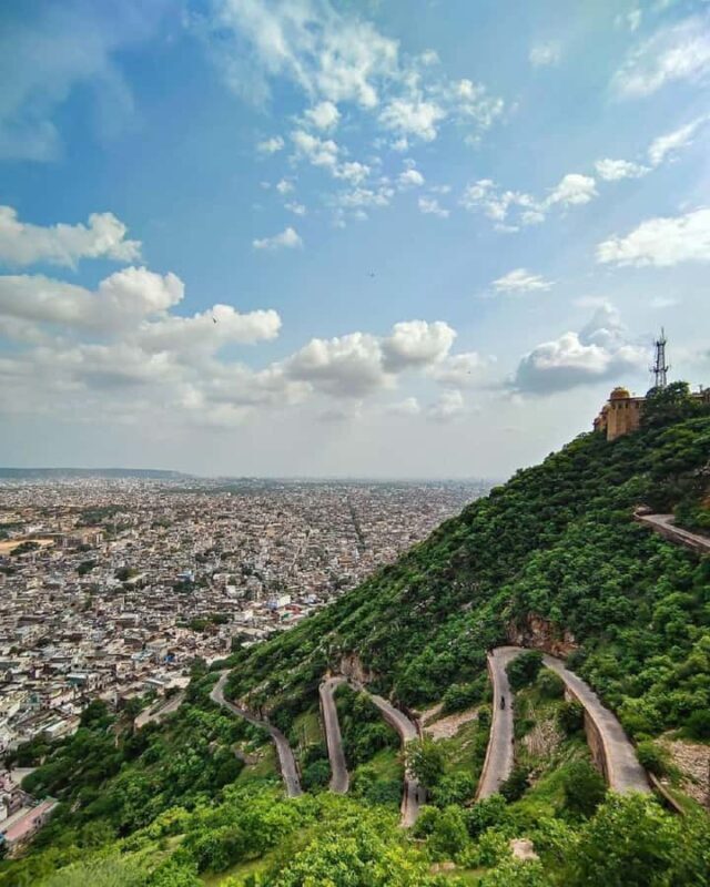 Jaipur: Nahargarh Fort, Jaigarh Fort with Sunset Jeep Safari - The Value of This Tour