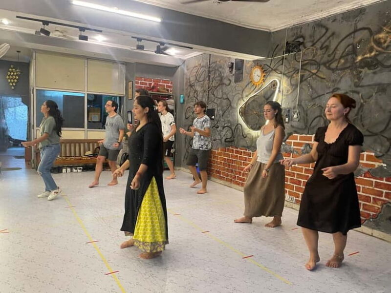 Jaipur: Namaste Bollywood l Dance like a Star - Introduction: An Unconventional Jaipur Experience